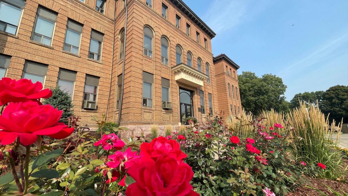 Ver Steeg Faculty Development Grant recipients announced | Morningside ... Ver Steeg Faculty Development Grant recipients announced | Morningside ...